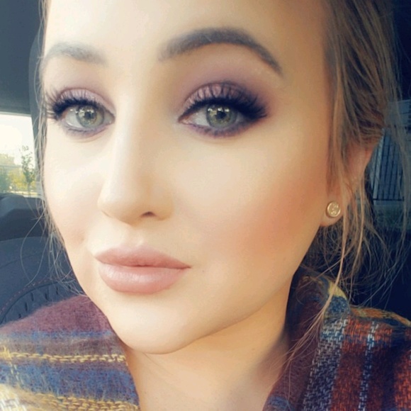 Kayleigh's Closet (@kayleighking120) | Poshmark